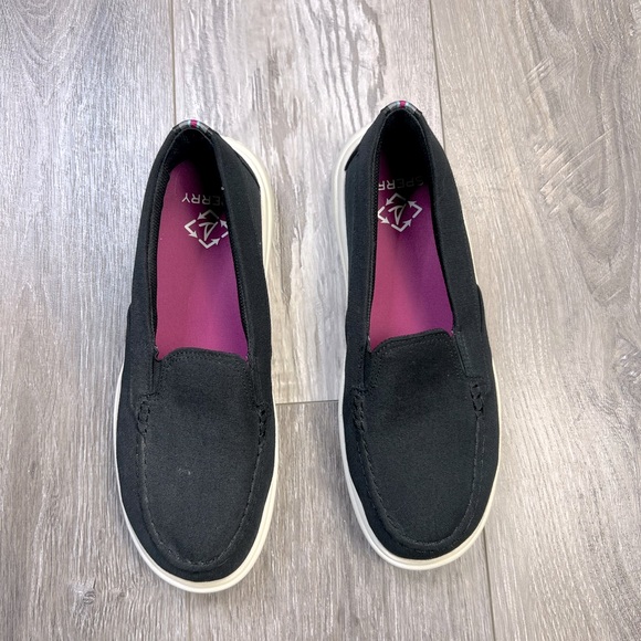 Sperry | Shoes | Sperry Captains Moccasin Womens 95 Black Slipon Fabric ...